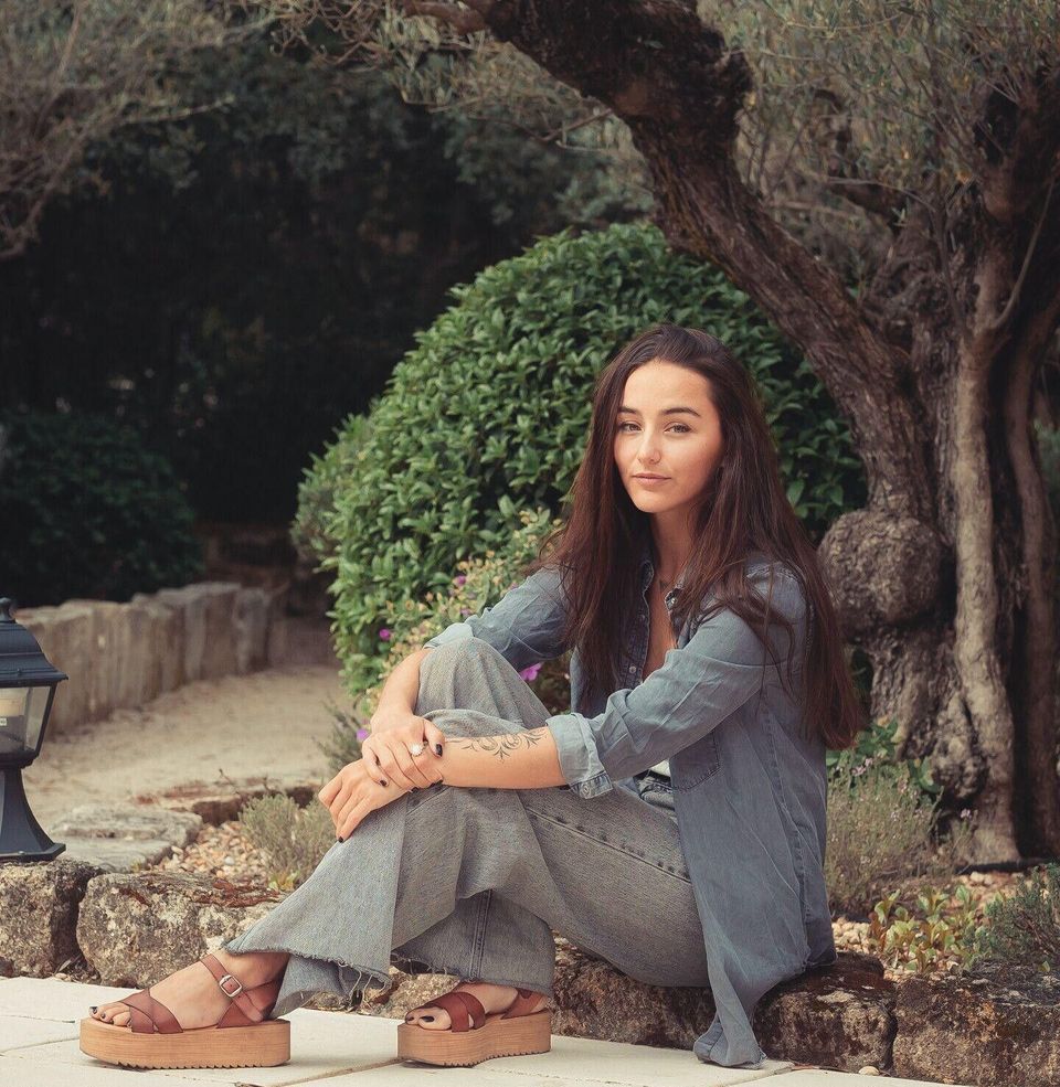 French Mornings with Elisa