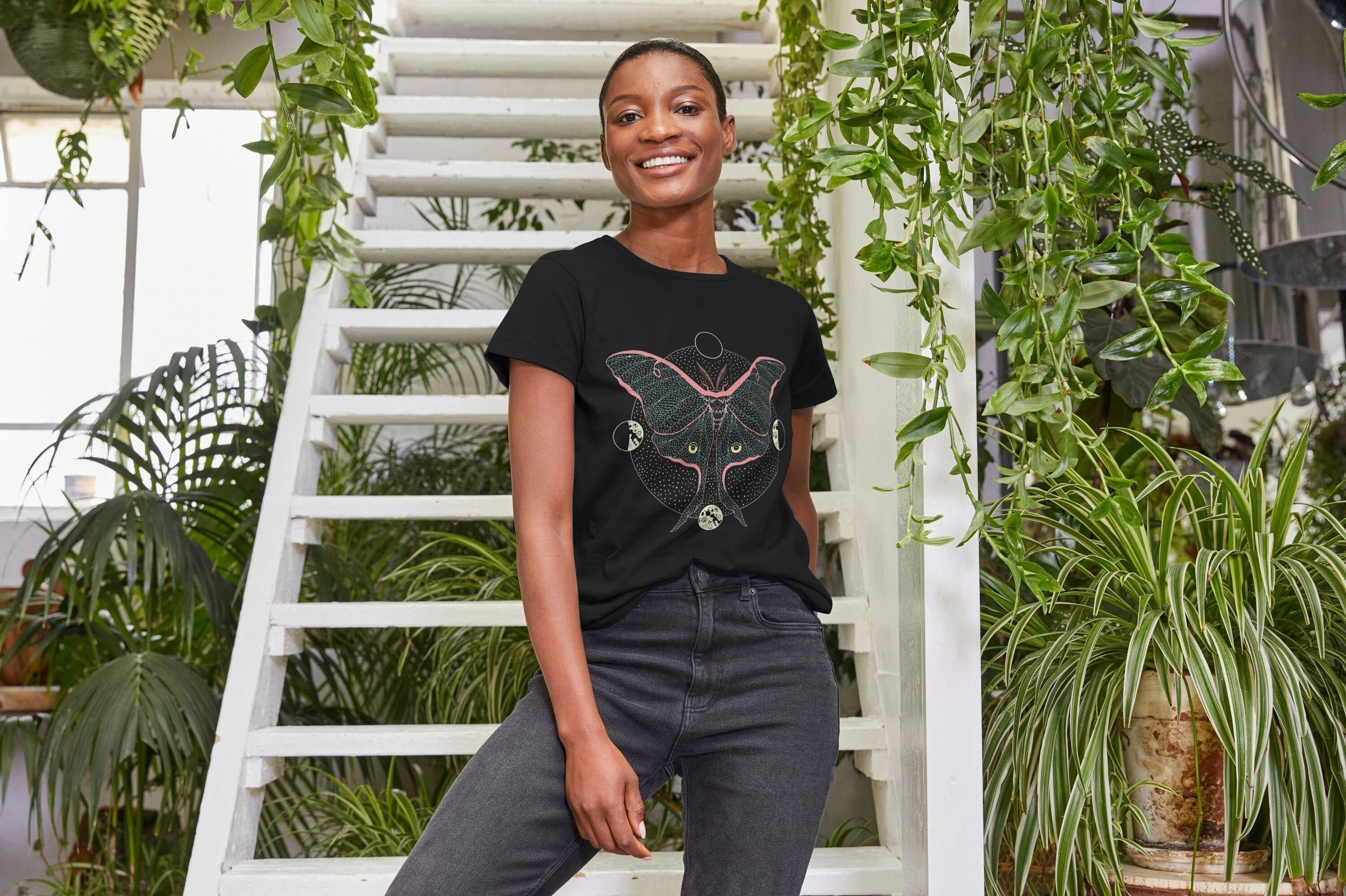 Wildlife T-shirts | Official BBC Earth Shop