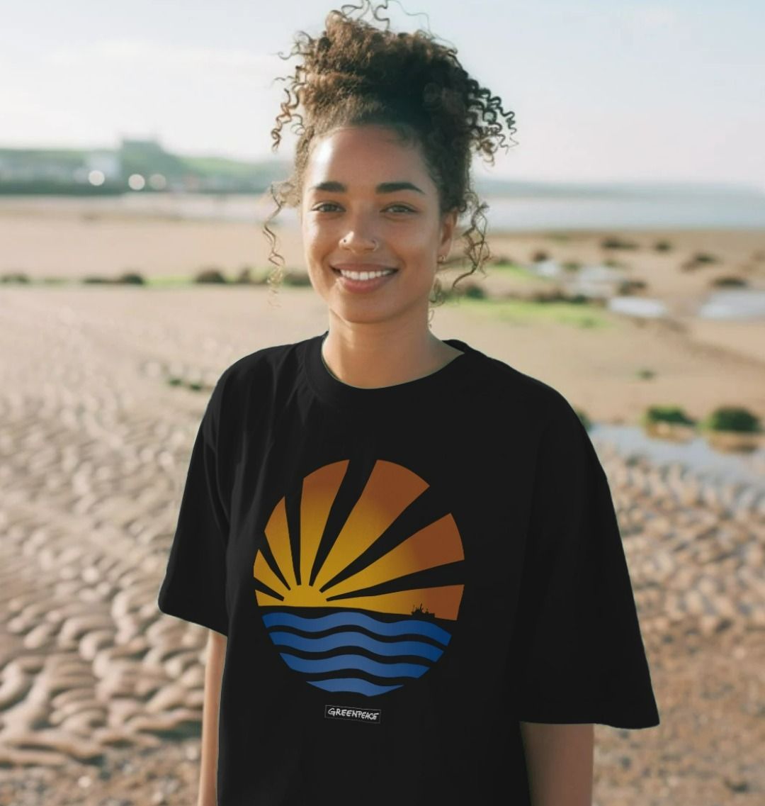 Oversized Retro T-shirt | Greenpeace UK Official Store