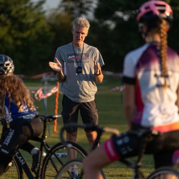 Review: Developing Cyclo-Cross Techniques | Rijden