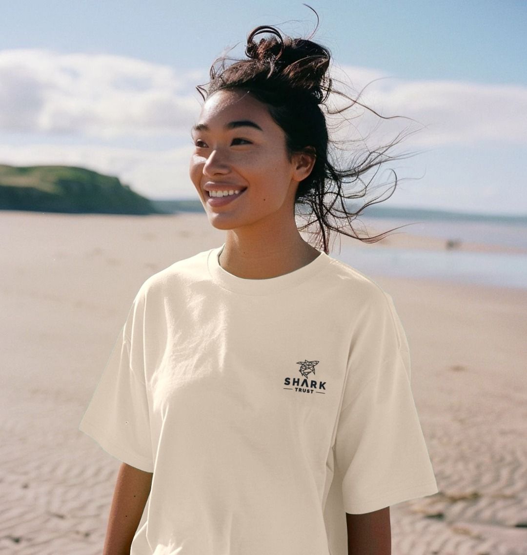 Retro Manta Ray Oversized T-shirt | Shark Trust Shop