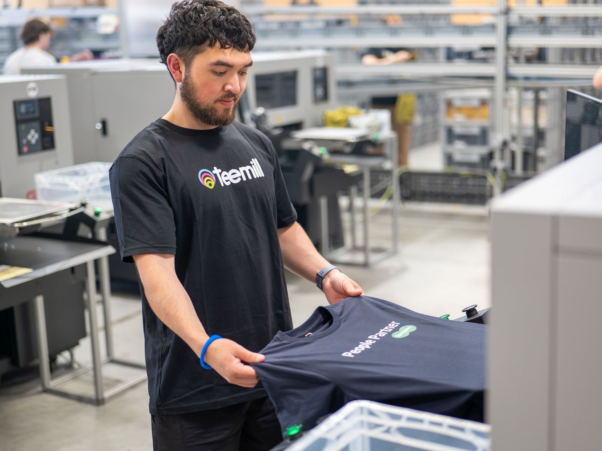 T-shirt Printing UK | Custom Clothing