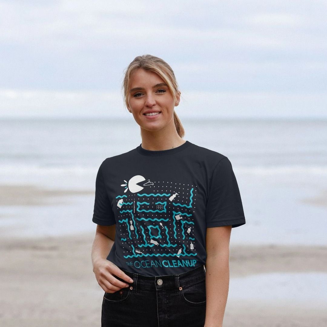 Plastic Hunt T-shirt