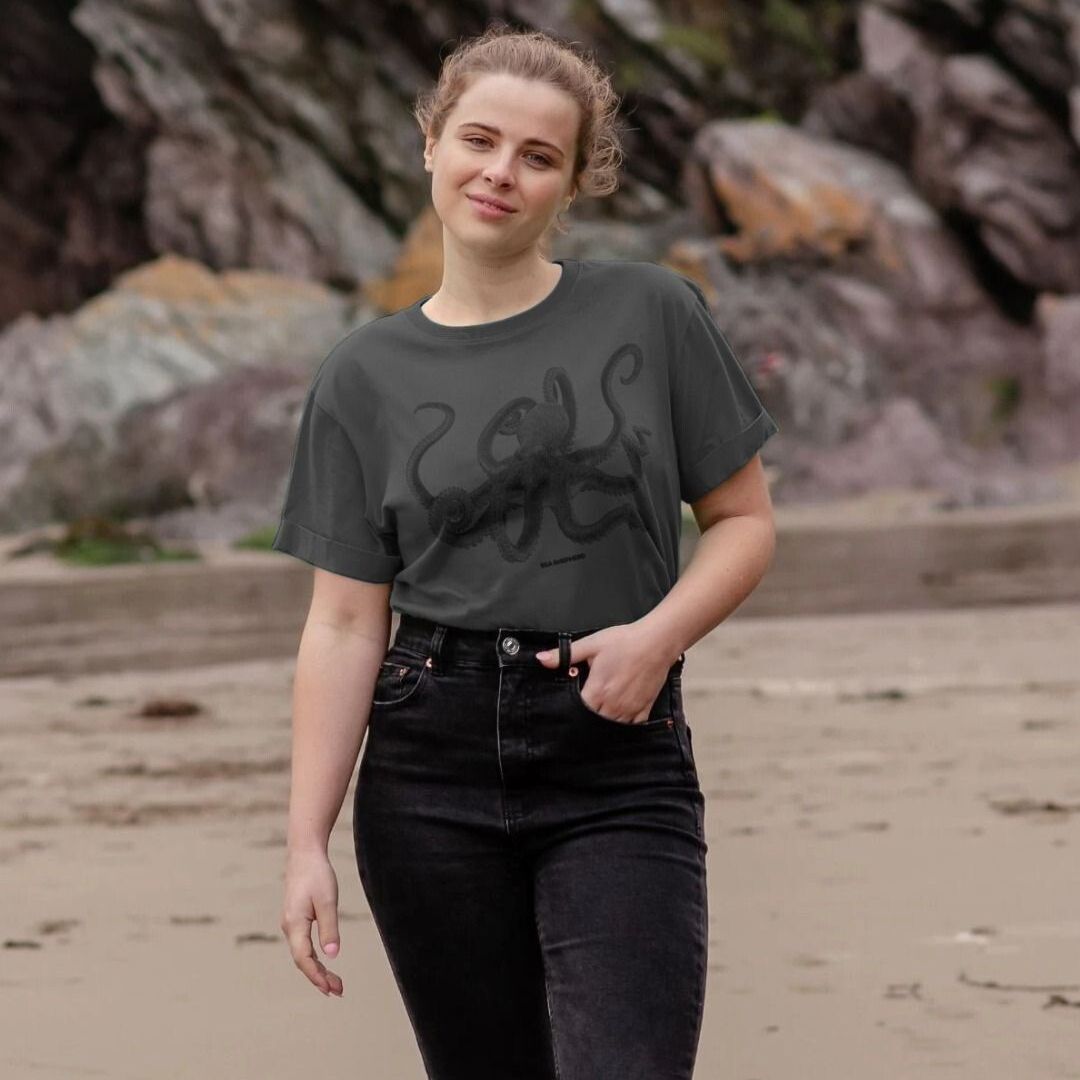 Women's Octopus Relaxed Fit T-shirt | Sea Shepherd